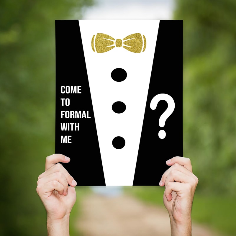 Hand Held Event Signs | Custom Yard Signs - 24HourWristbands.Com