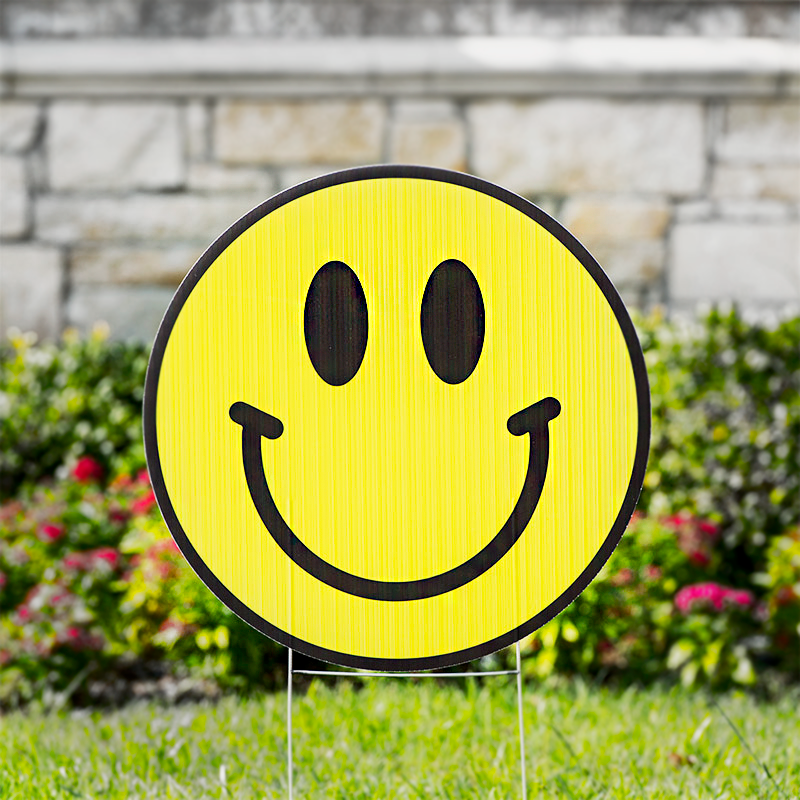 Circle Yard Signs | Custom Shaped Yard Signs - 24HourWristbands.Com